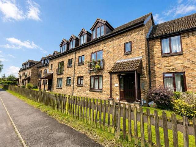 2 Bedroom Apartment Flat