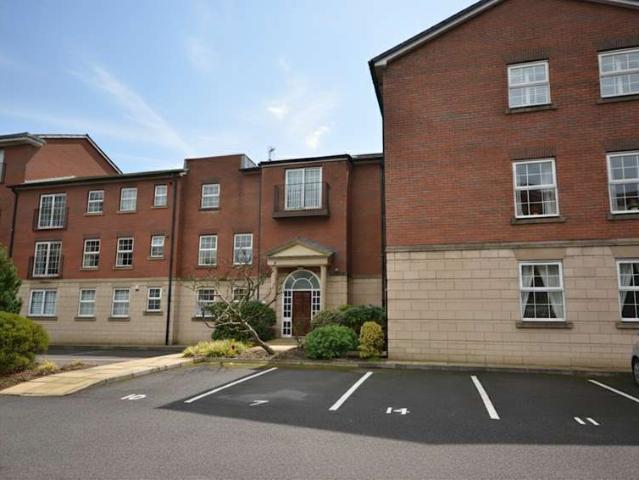 2 Bedroom Apartment Flat