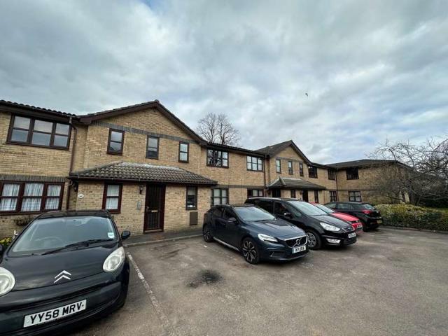 2 Bedroom Apartment Flat