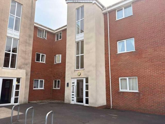 2 Bedroom Apartment Flat