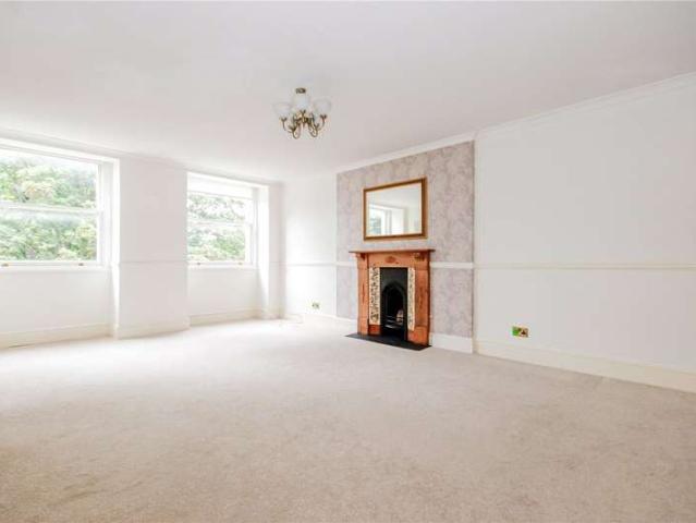 2 Bedroom Apartment Flat
