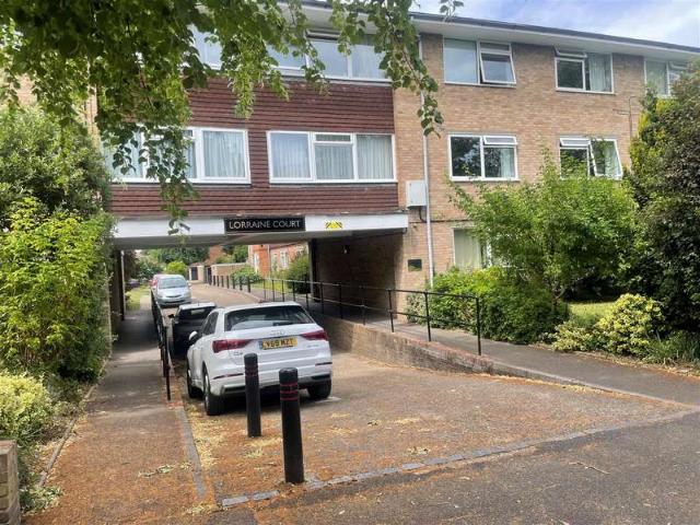 2 Bedroom Apartment Flat