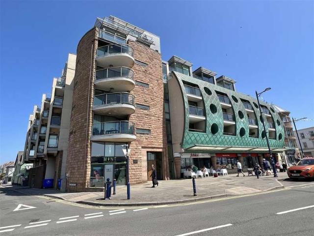 2 Bedroom Apartment Flat