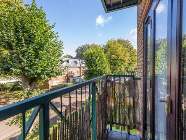 2 Bedroom Apartment Flat