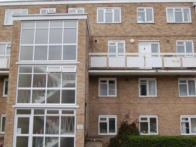 2 Bedroom Apartment Flat