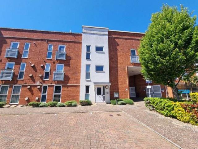 2 Bedroom Apartment Flat