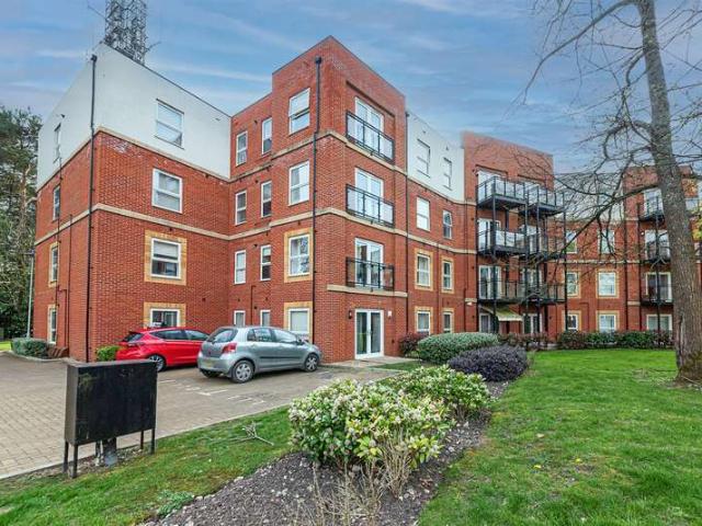 2 Bedroom Apartment Flat