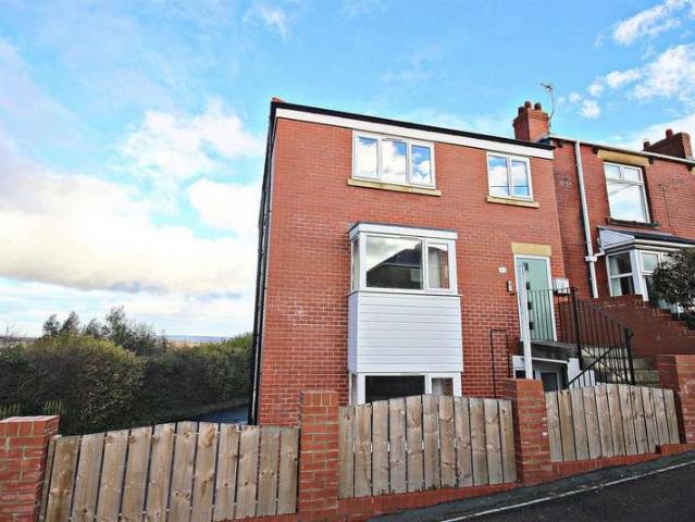2 Bedroom Apartment Flat