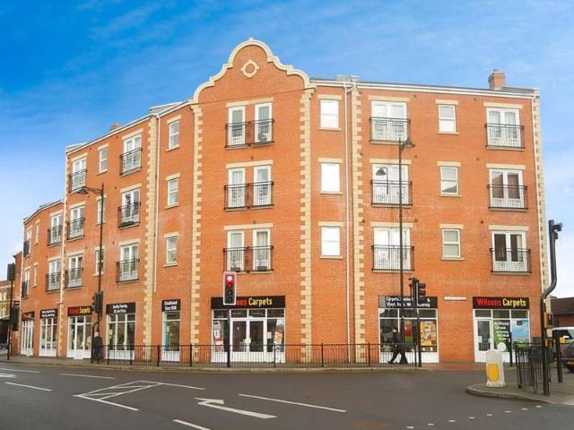 2 Bedroom Apartment Flat