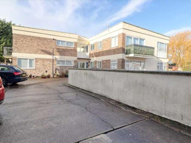 2 Bedroom Apartment Flat