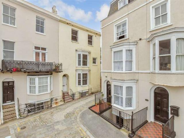2 Bedroom Apartment Flat