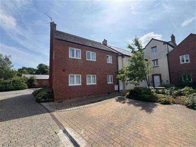 2 Bedroom Apartment Flat