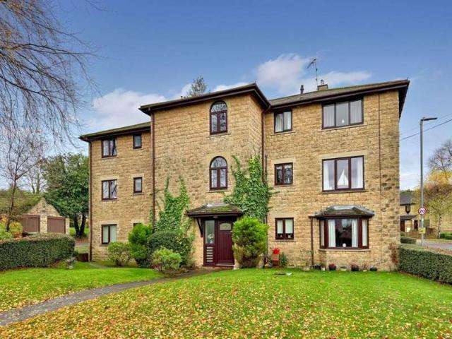 2 Bedroom Apartment Flat