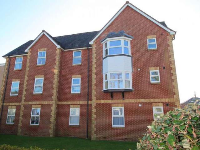 2 Bedroom Apartment Flat