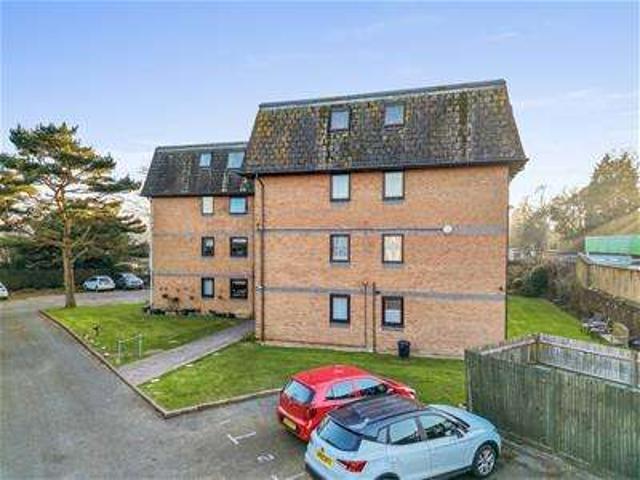 2 Bedroom Apartment Flat