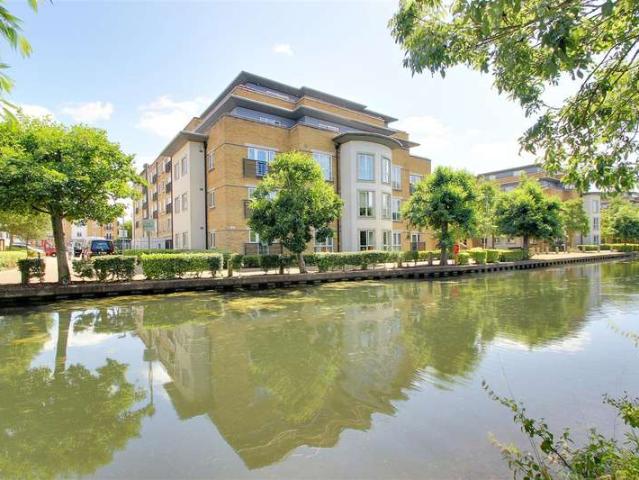 2 Bedroom Apartment Flat