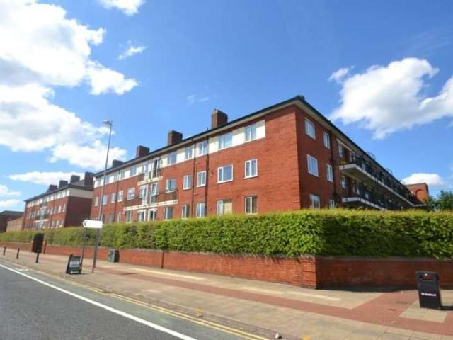 2 Bedroom Apartment Flat