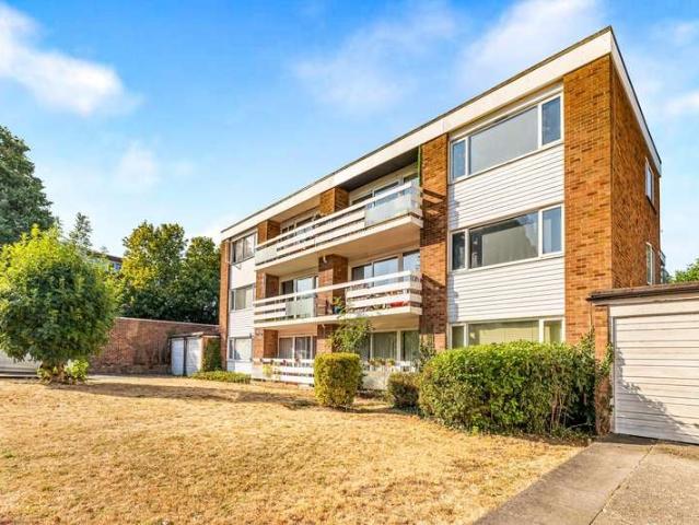 2 Bedroom Apartment Flat