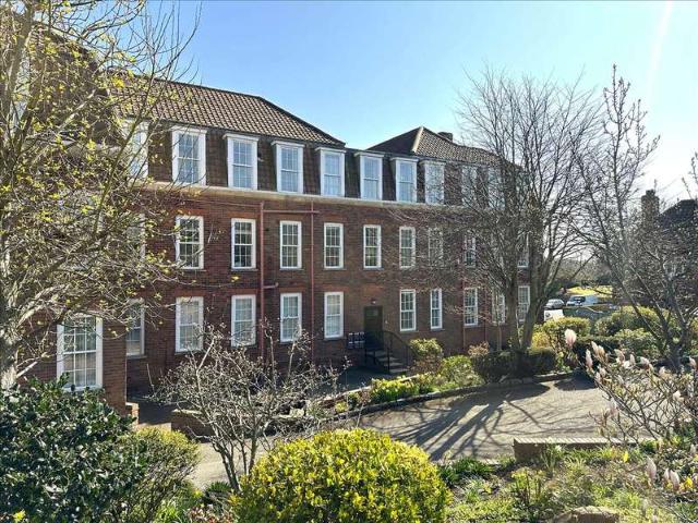 2 Bedroom Apartment Flat