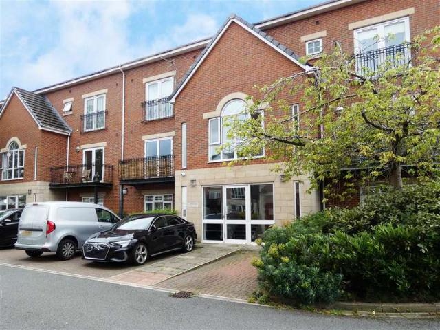 2 Bedroom Apartment Flat