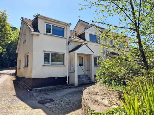2 Bedroom Apartment Flat