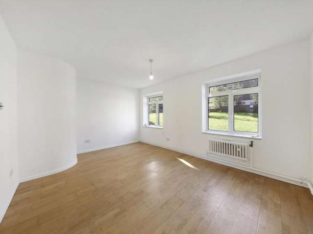 2 Bedroom Apartment Flat