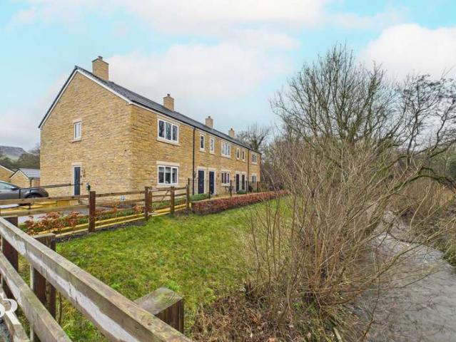 2 Bedroom Apartment Flat