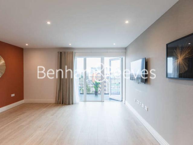 2 Bedroom Apartment Flat