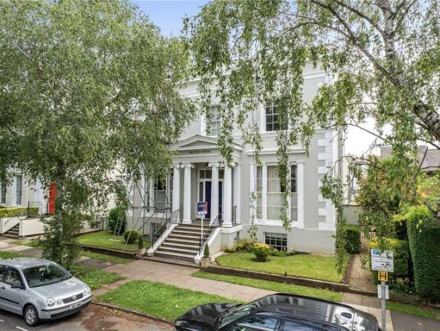 2 Bedroom Apartment Flat
