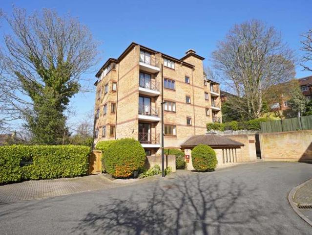 2 Bedroom Apartment Flat
