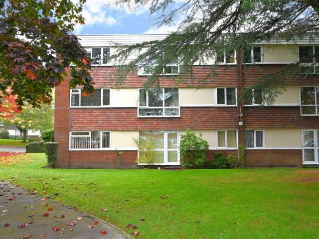 2 Bedroom Apartment Flat