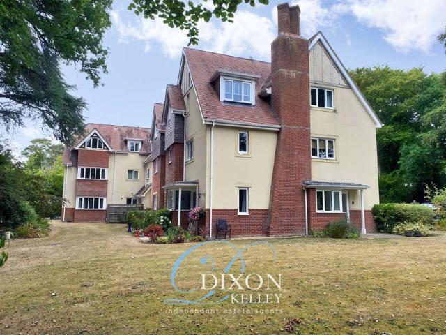 2 Bedroom Apartment Flat