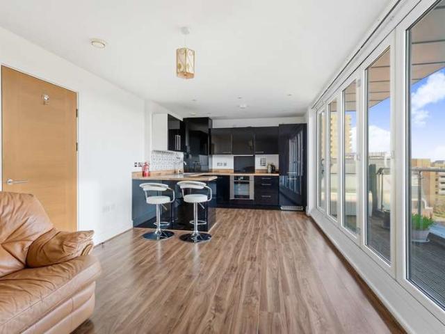 2 Bedroom Apartment Flat