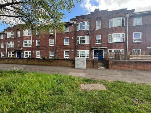 2 Bedroom Apartment Flat