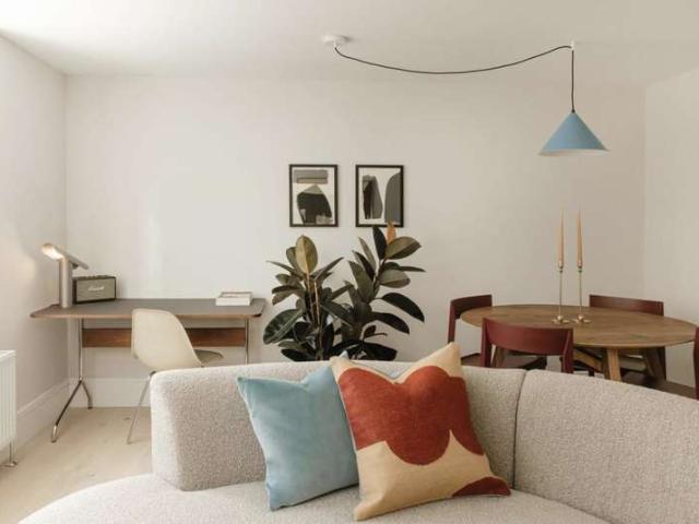 2 Bedroom Apartment Flat