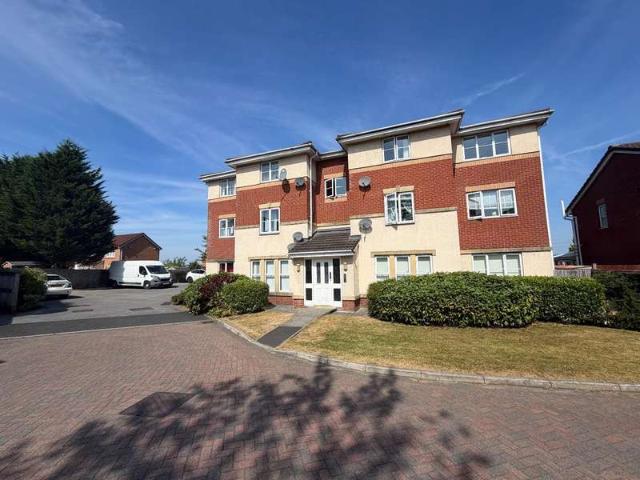 2 Bedroom Apartment Flat