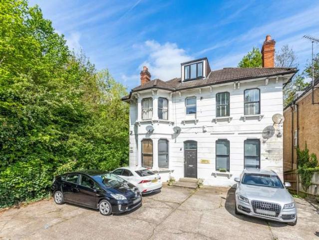 2 Bedroom Apartment Flat