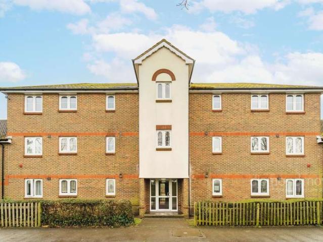 2 Bedroom Apartment Flat