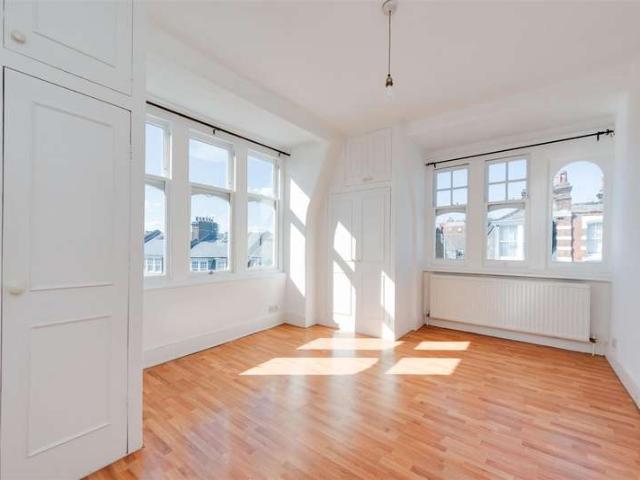 2 Bedroom Apartment Flat