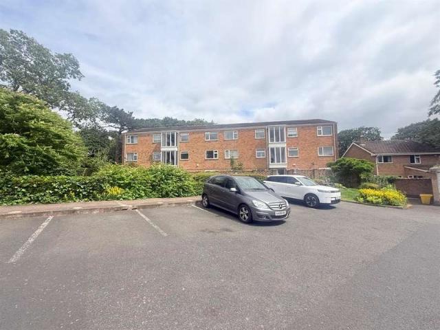 2 Bedroom Apartment Flat