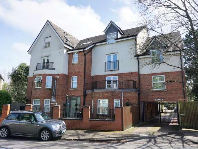 2 Bedroom Apartment Flat