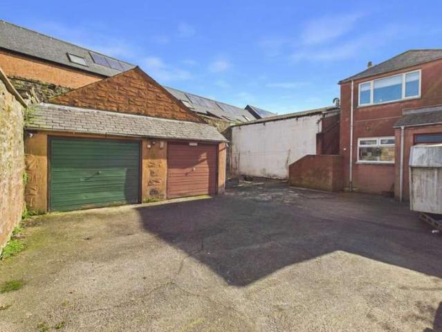 2 Bedroom Apartment Flat