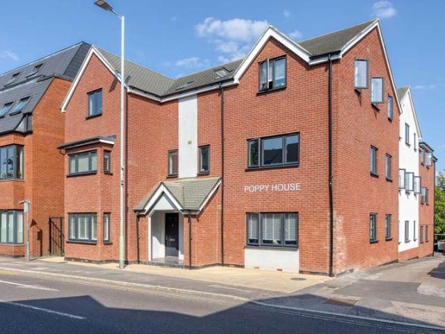 2 Bedroom Apartment Flat