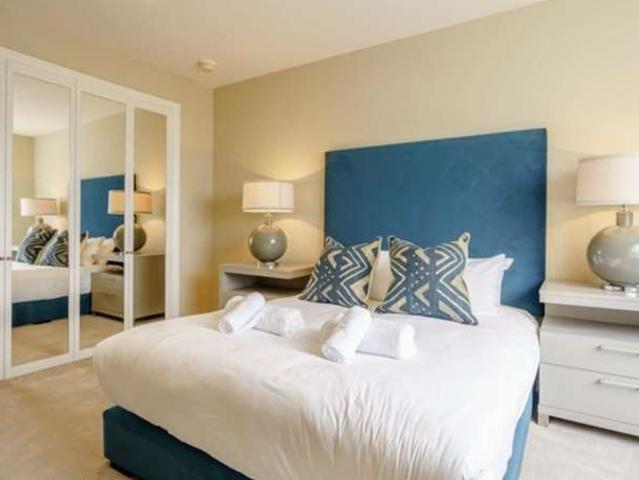 2 Bedroom Apartment Flat