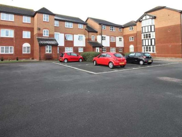 2 Bedroom Apartment Flat