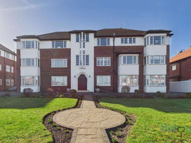 2 Bedroom Apartment Flat
