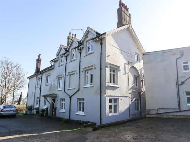 2 Bedroom Apartment Flat