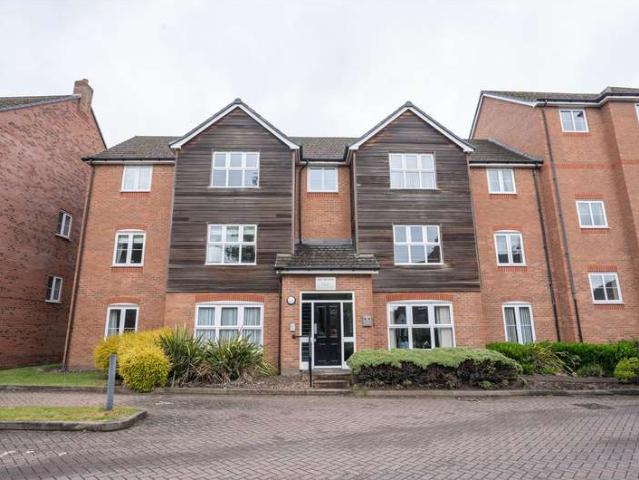 2 Bedroom Apartment Flat