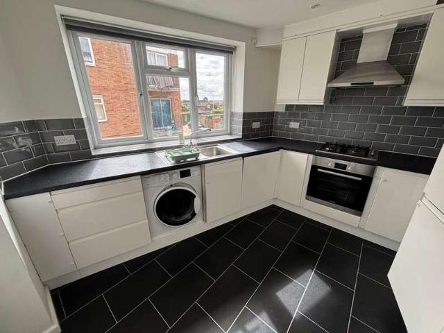 2 Bedroom Apartment Flat
