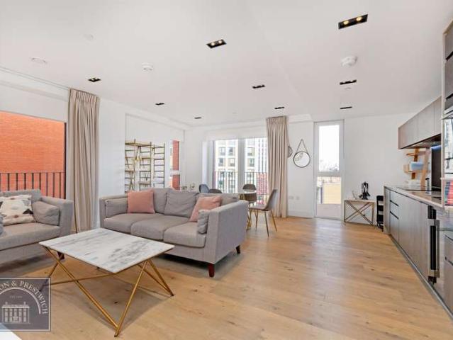2 Bedroom Apartment Flat